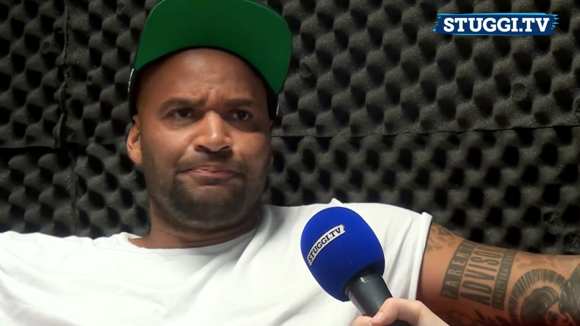 Olli Banjo aka Wunderkynd: "Als Rapper macht man oft auf dicke Hose ...