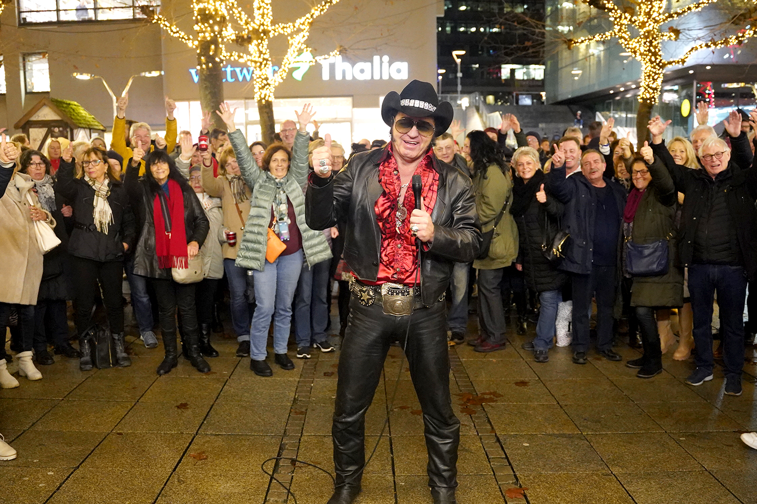 Christmas-Interview mit Deutschlands bekanntestem Elvis-Interpret Ray ...